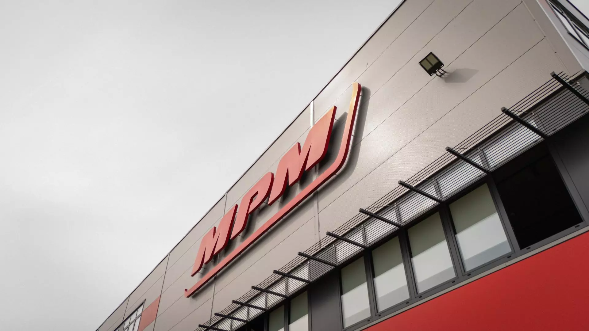 MPM Logistics Center - YPERO